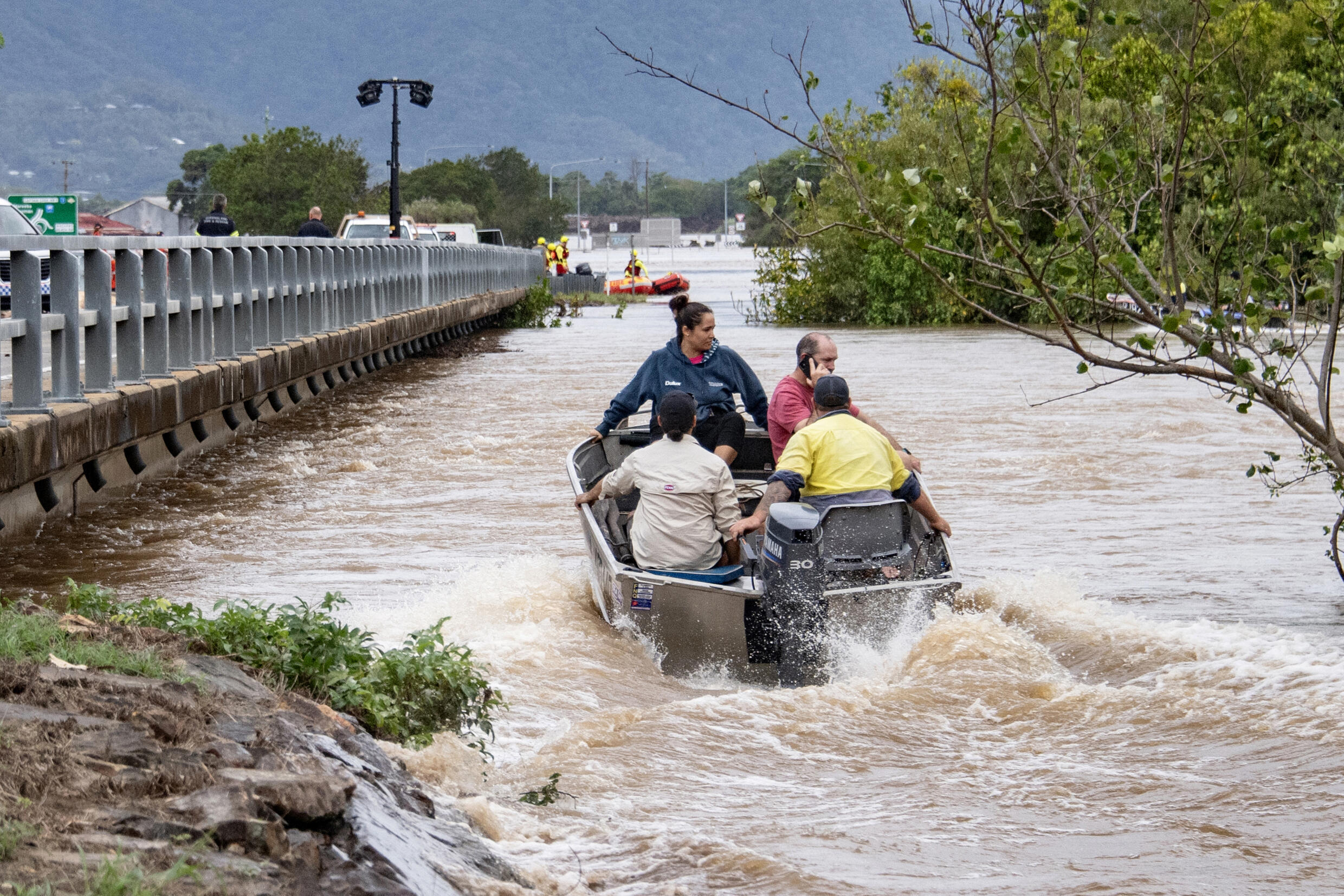 Hundreds evacuated as flood disaster unfolds in northeastern Australia