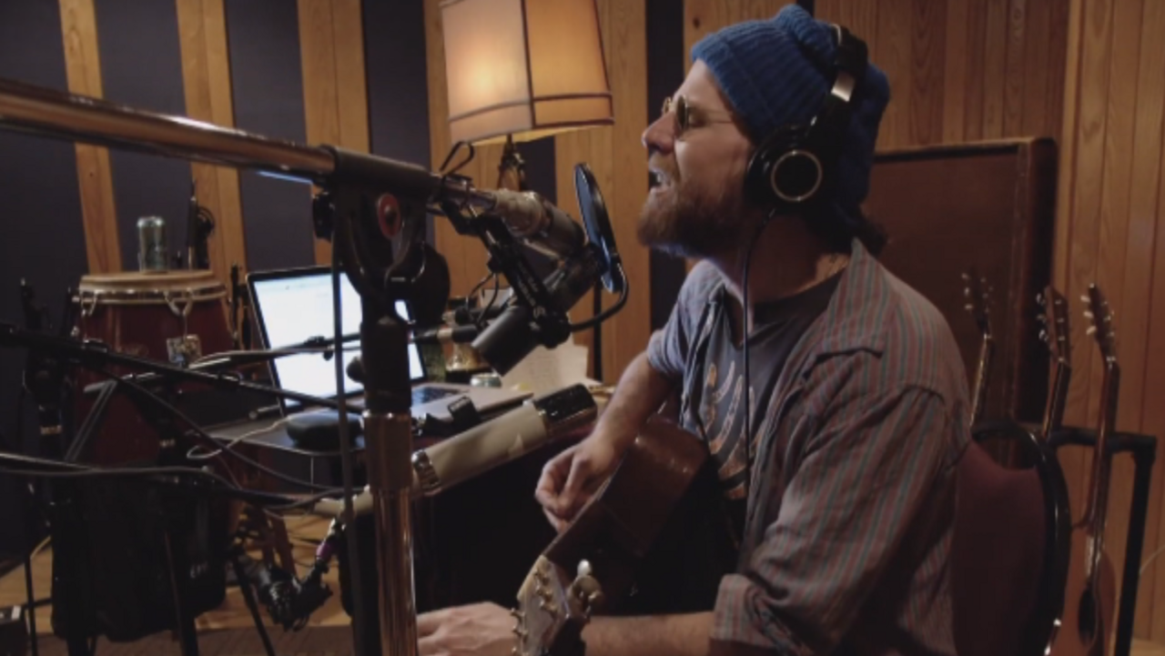 Jonathan Wilson returns to his bluegrass roots on new album 'Dixie Blur ...