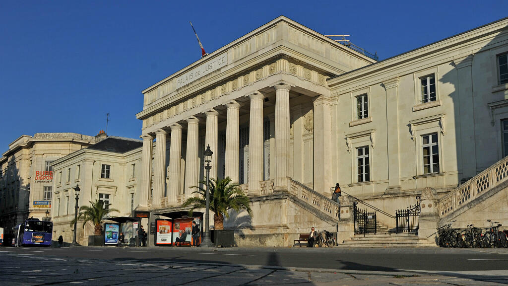 French court recognises third gender for the first time