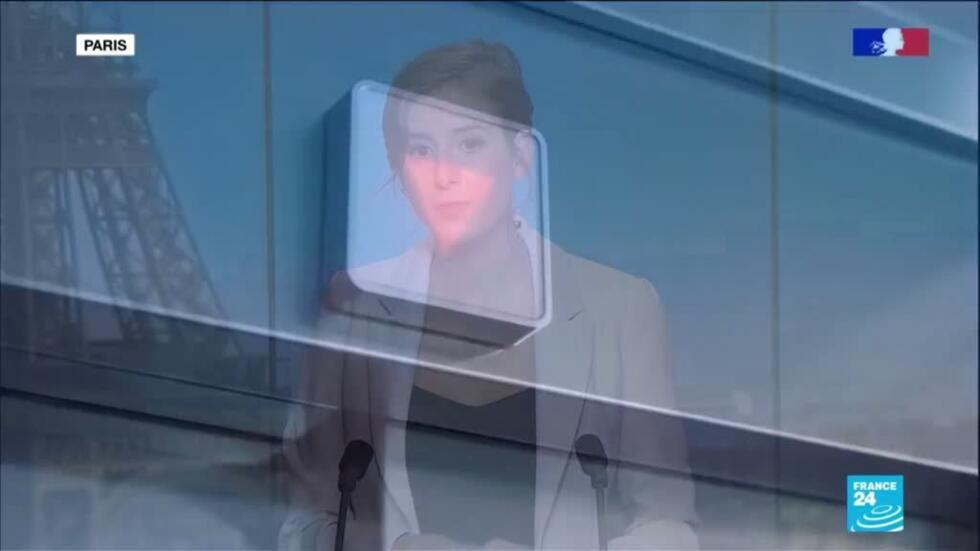 'Touching' French ad campaign highlights need for social distancing ...