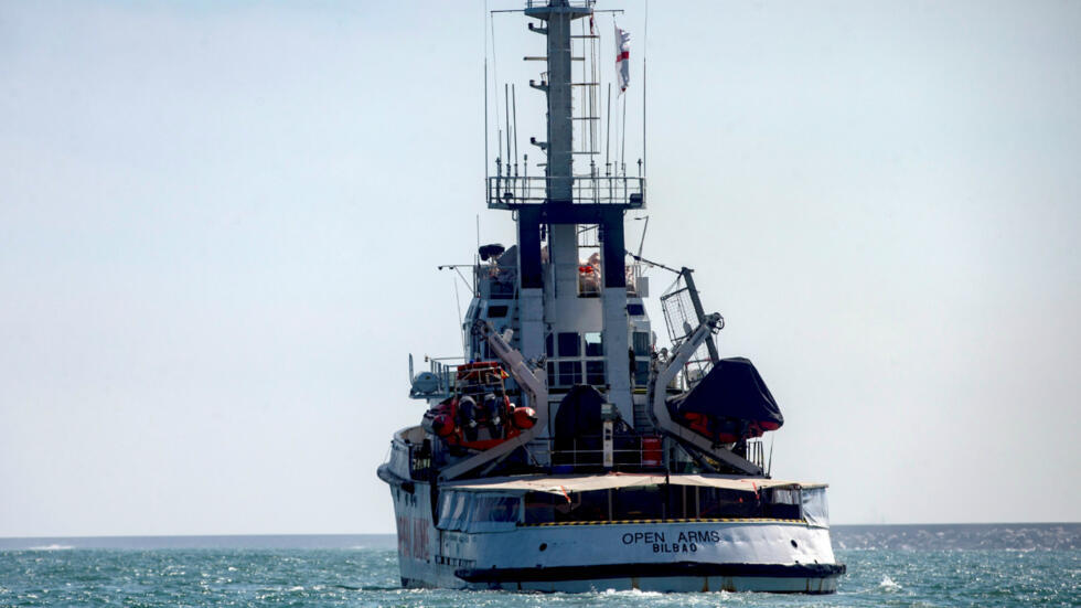 Nuevo desafío a Salvini: el barco de rescate Open Arms se dirige hacia ...