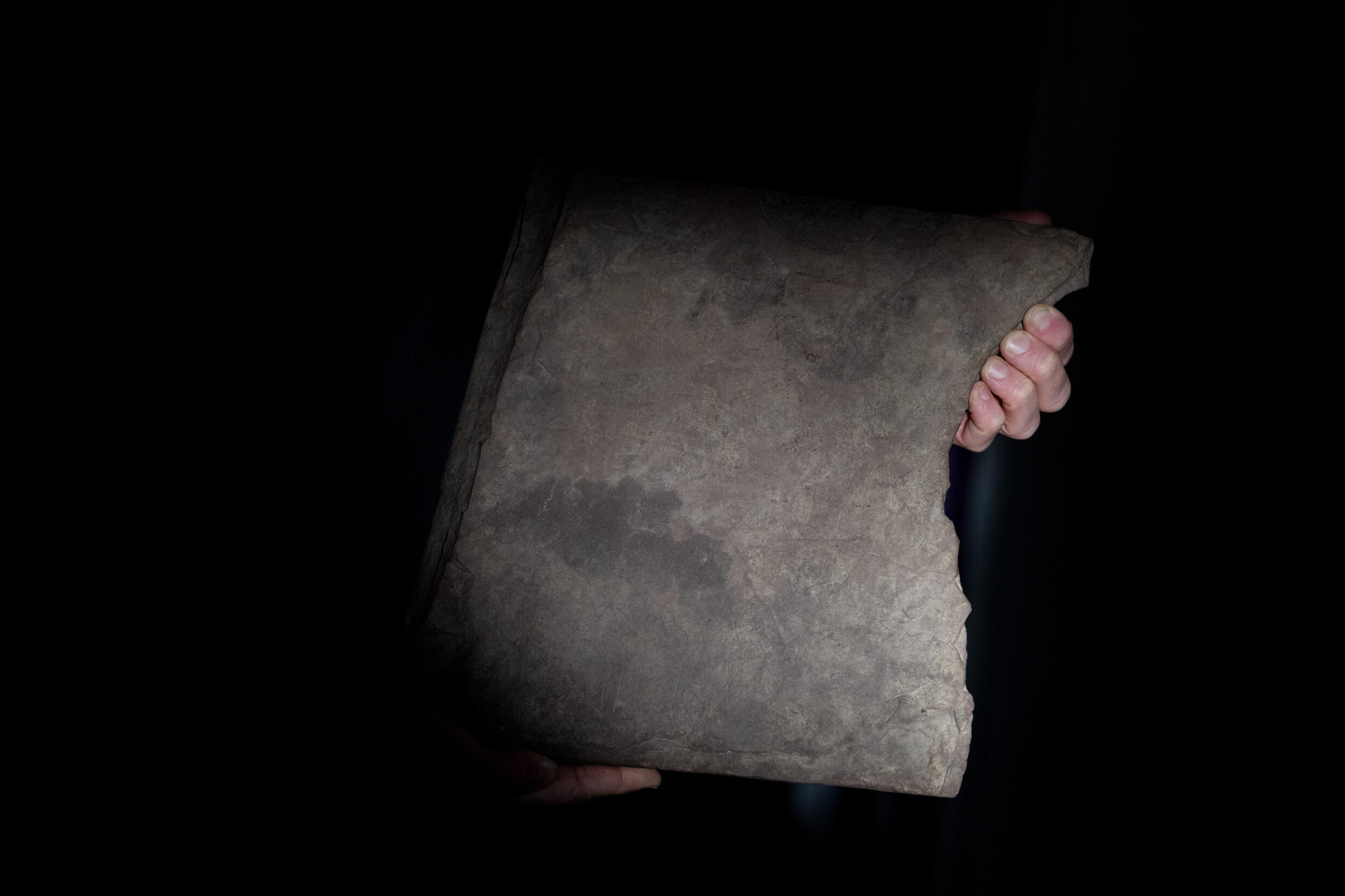 La plus vieille pierre runique au monde découverte en Norvège