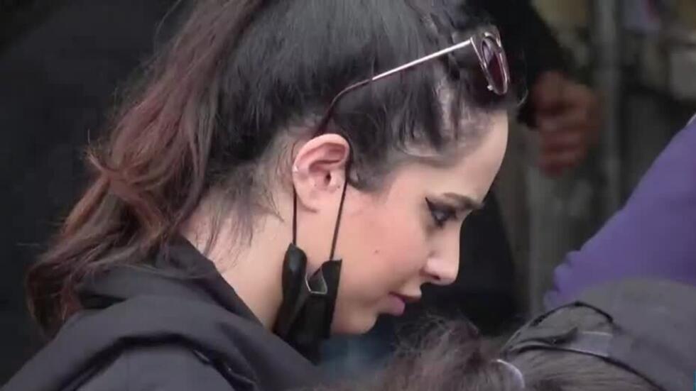 Mujeres iraníes sin velo corren el riesgo de que se les niegue el ...