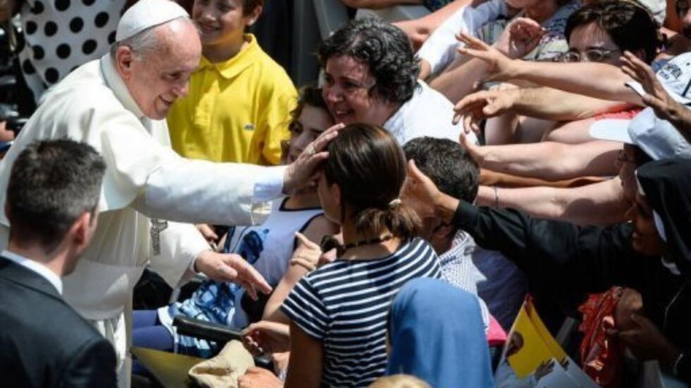 Pope to offer ‘indulgences’ to his Twitter followers