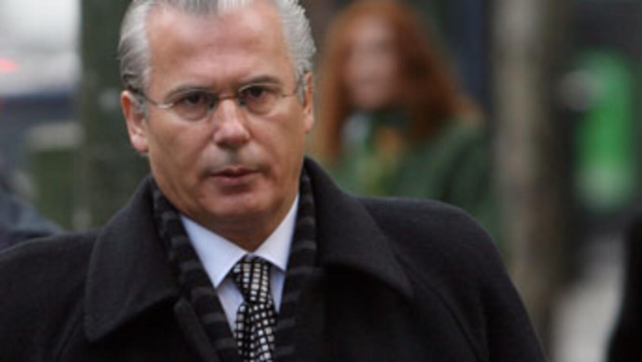 Le juge Garzon enquête sur les fosses du franquisme