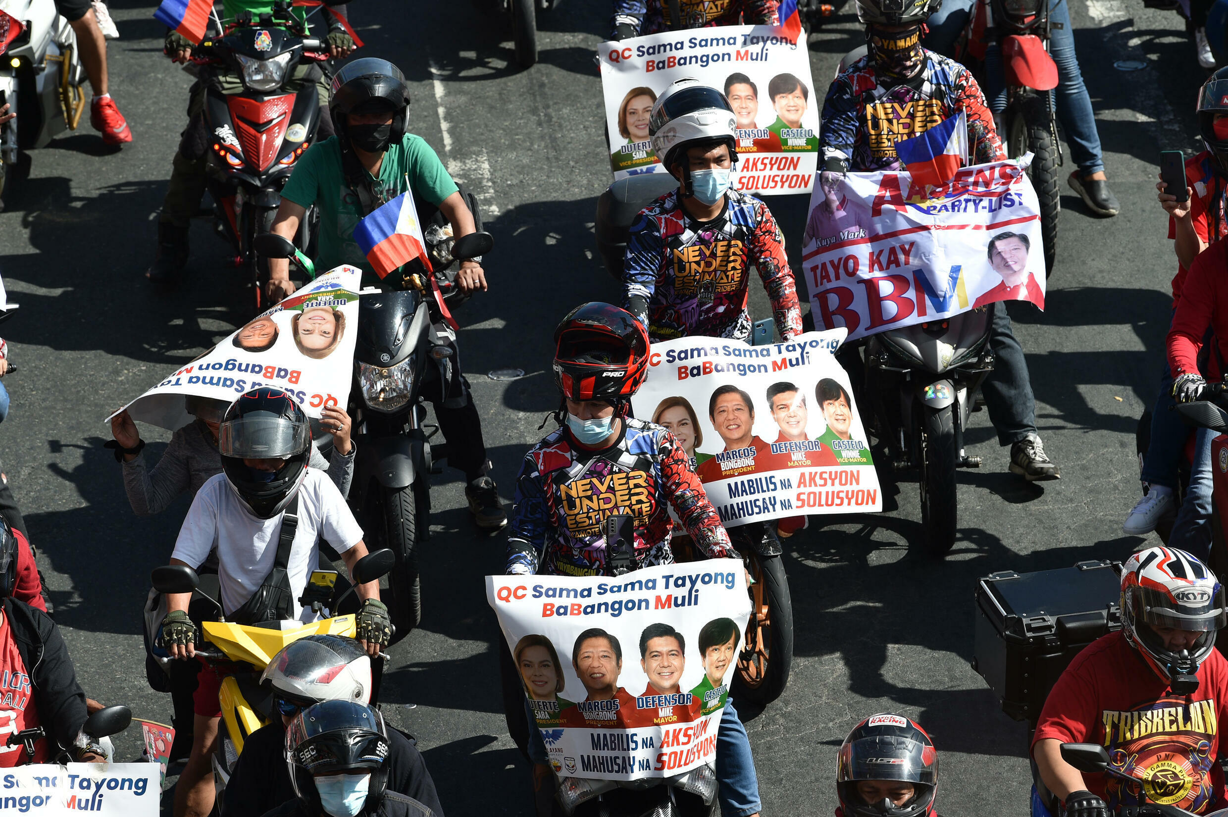 Philippines kicks off chaotic election campaign season