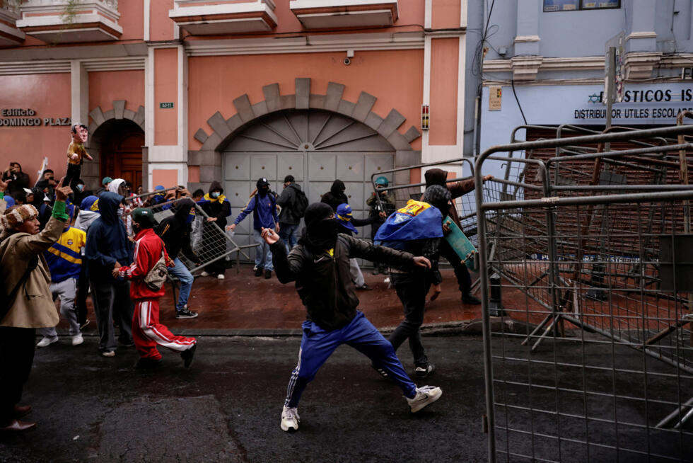 Noboa viaja al epicentro de las protestas, en medio de denuncias de ...