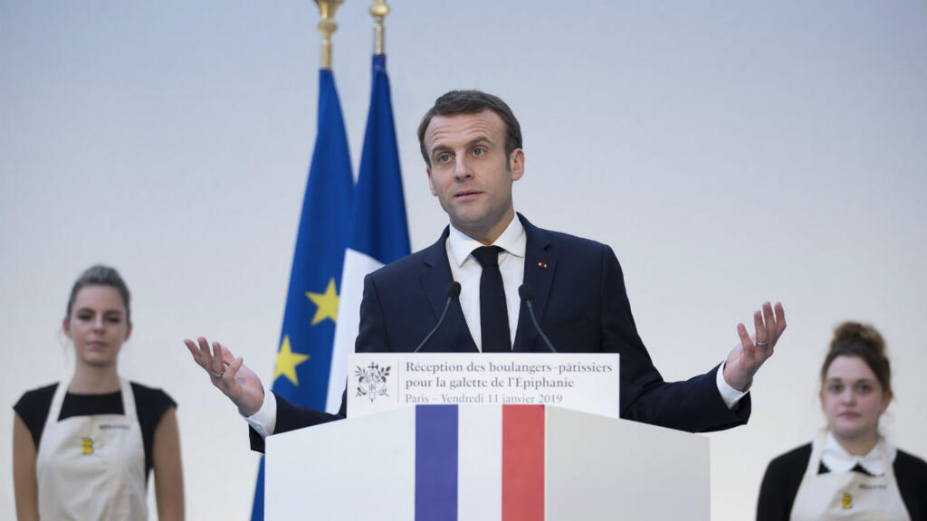 Macron's open letter on a 'grand debate' comes under fire from rivals ...