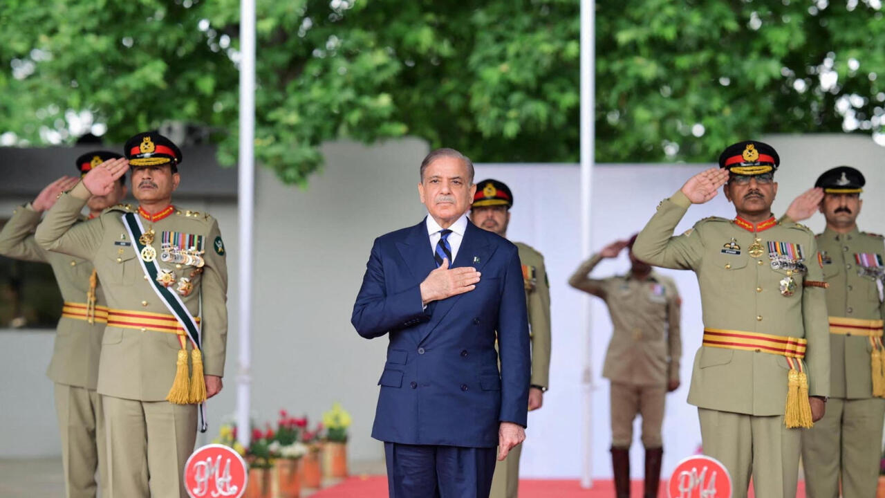 Pakistan says India planning imminent military strike over Kashmir ...