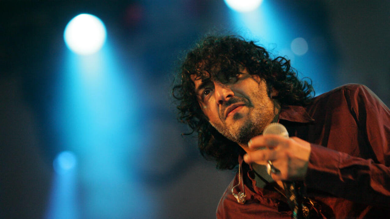 France-based Algerian singer Rachid Taha dies at 59 - France 24