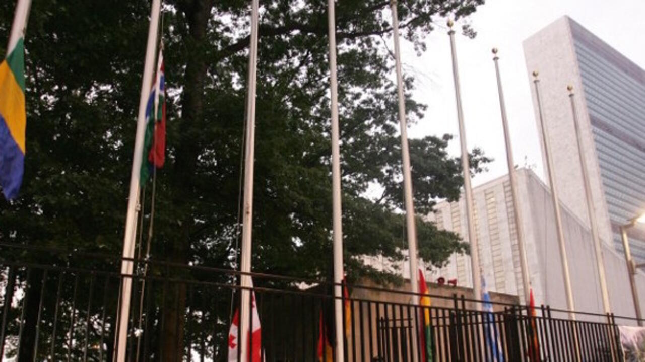 UN General Assembly votes to fly Palestinian flag