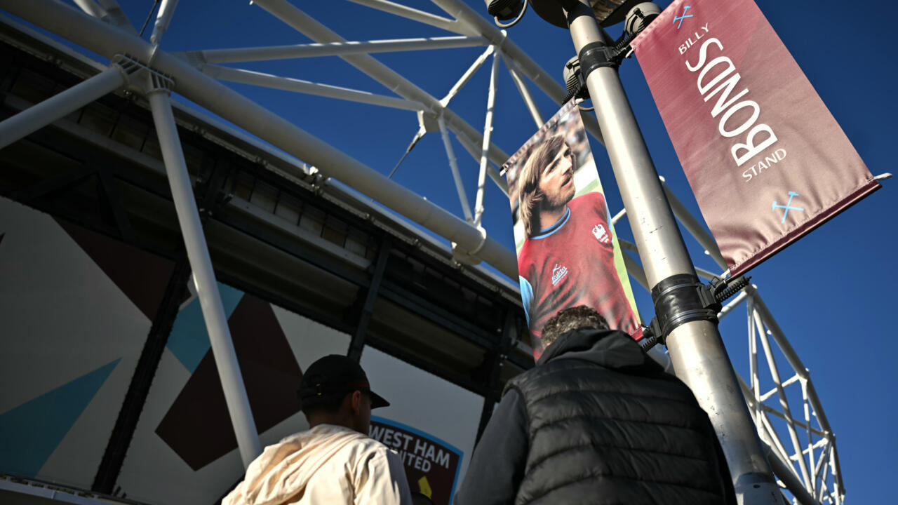 West Ham legend Bonds dies aged 79