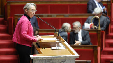 Budget de la Sécurité sociale en France : Élisabeth Borne dégaine un nouveau 49.3