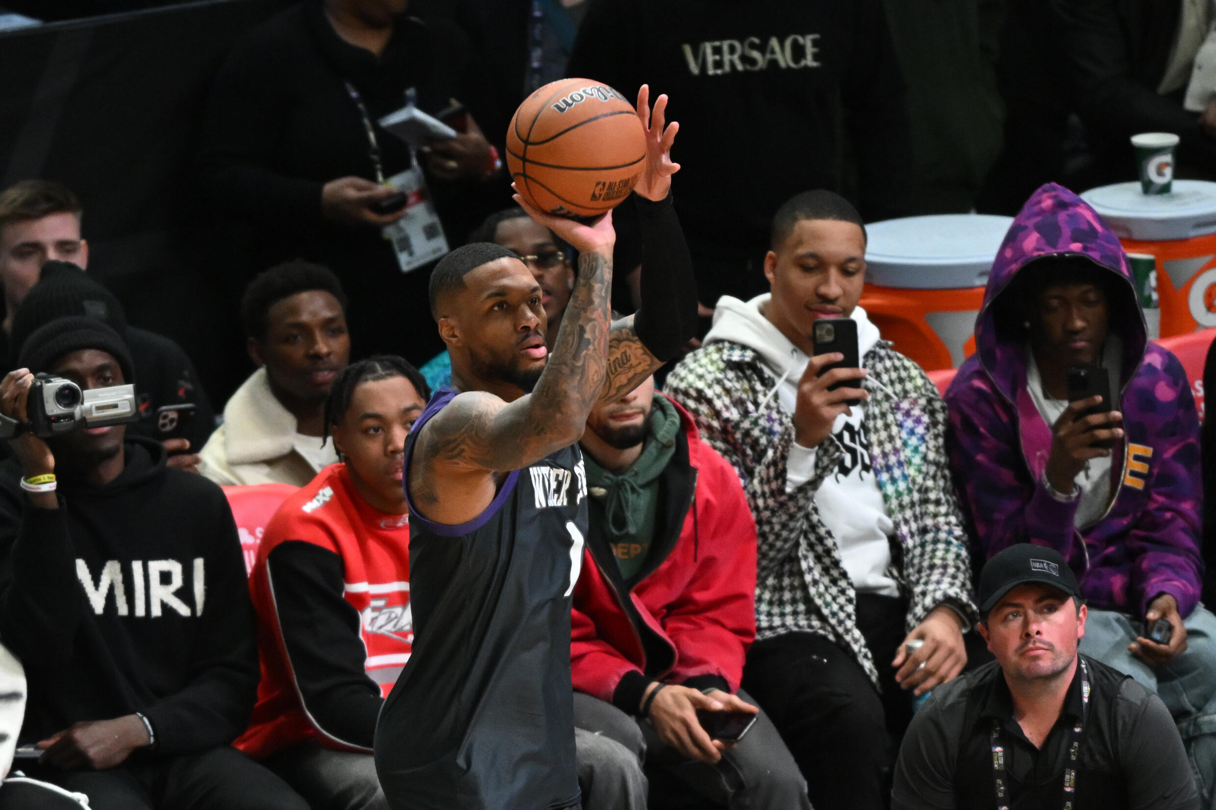 Lillard wins NBA 3-point title with unknown McClung Dunk king