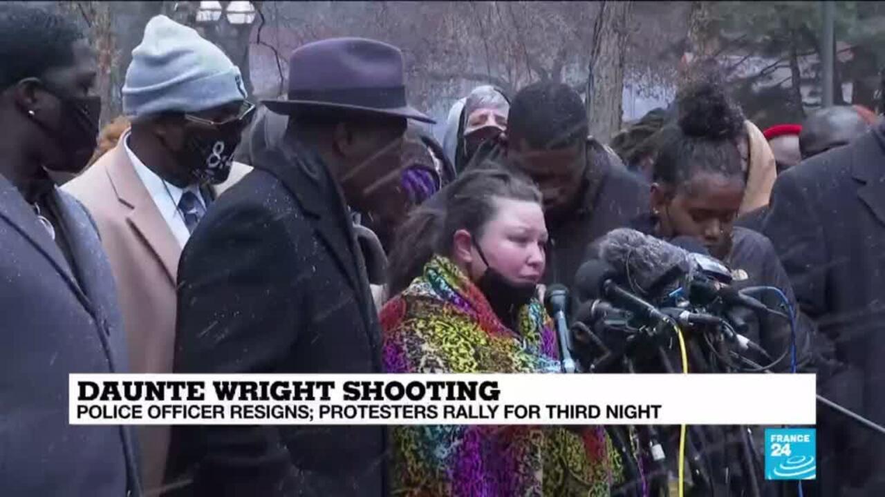 Daunte Wright shooting: police officer resigns, protestors rally for ...