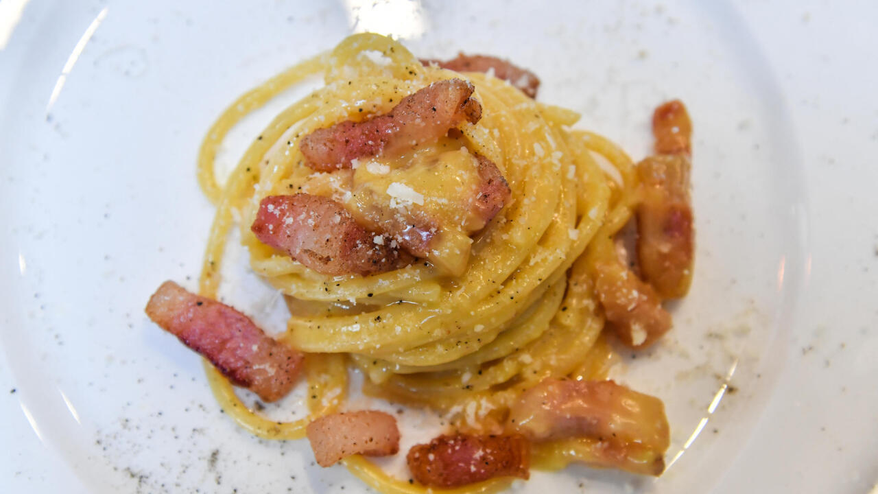 National Carbonara Day: Chefs reveal secrets to Italy's most cherished ...