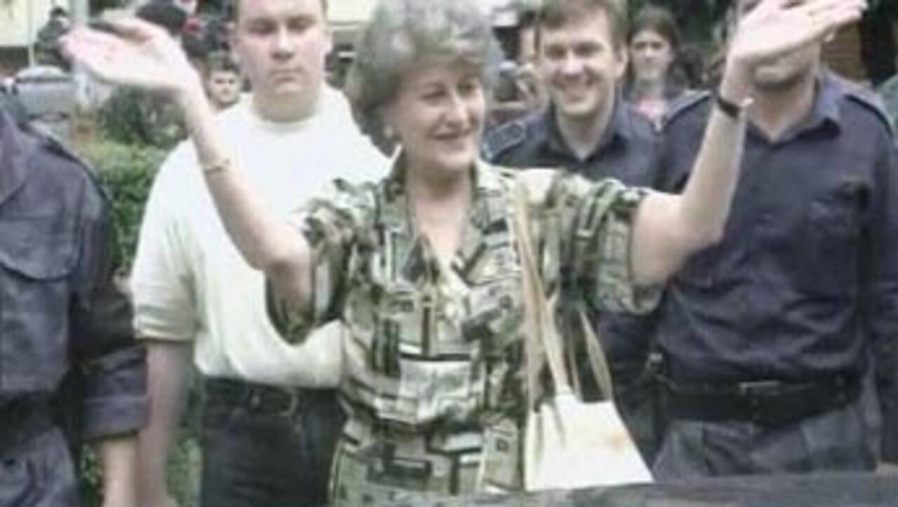 Ex-Bosnian Serb leader Plavsic released from prison