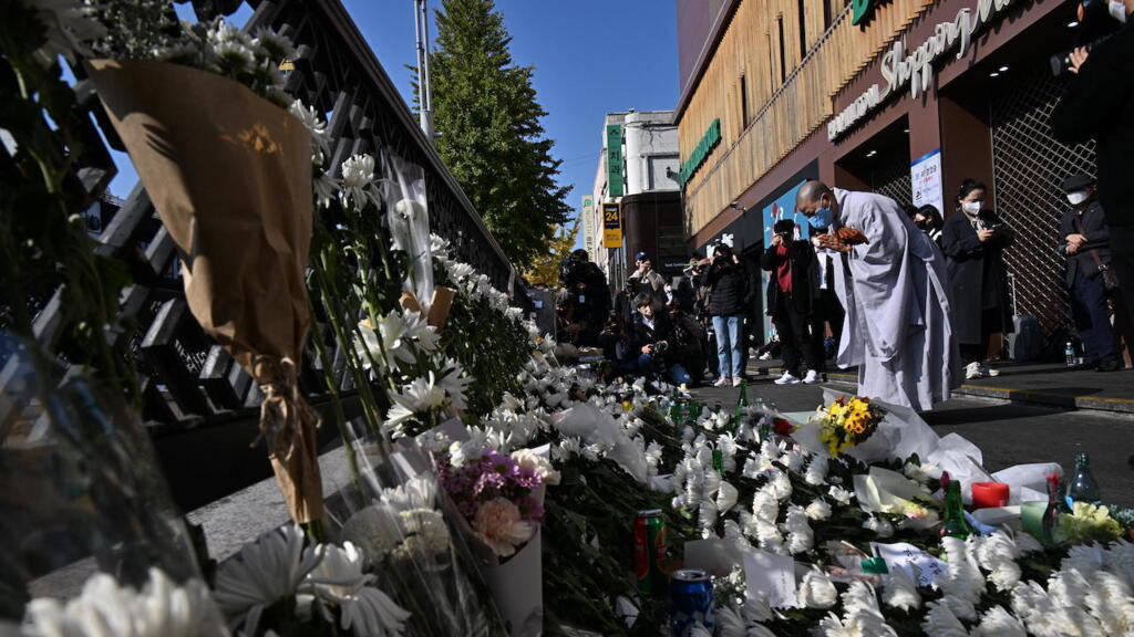 South Korea vows to investigate Halloween crush that killed more than 150