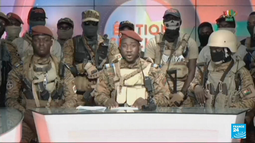 Nouveau coup d'État au Burkina Faso : le chef de la junte démis de ses fonctions