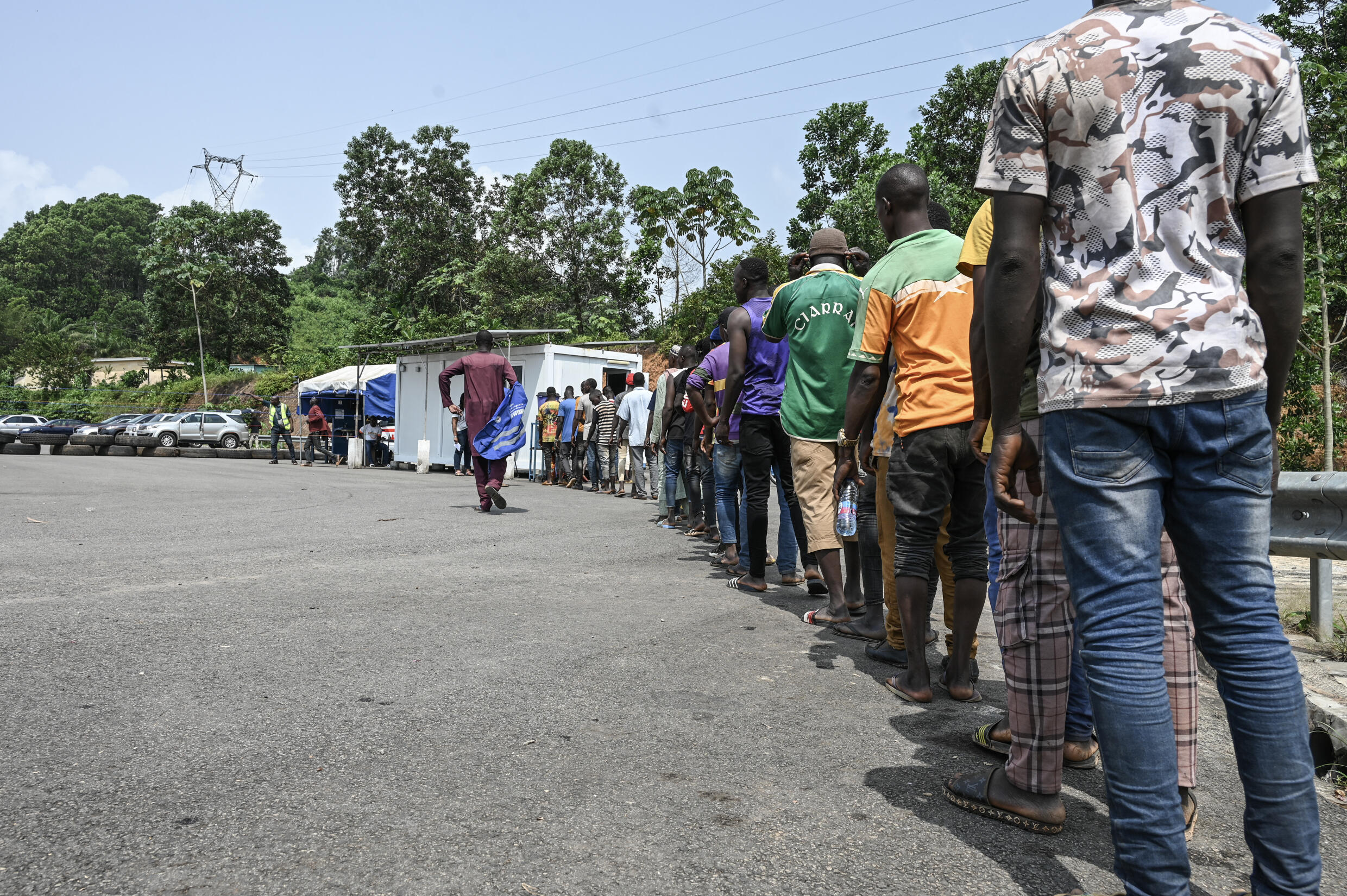 Families rejoice as I.Coast border opens after years of Covid closure