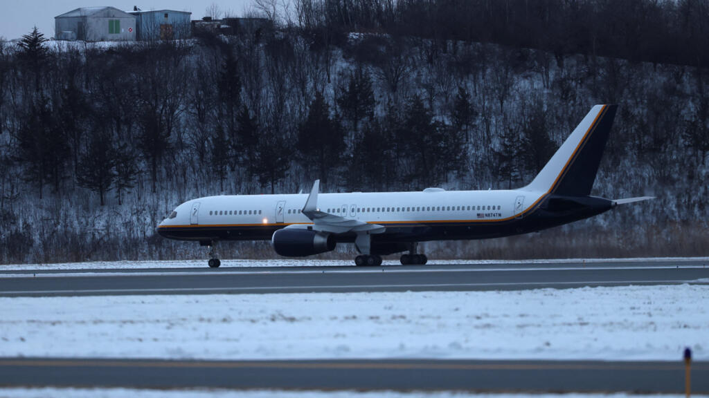 Live: Venezuelan President Maduro arrives in NY following US capture ...
