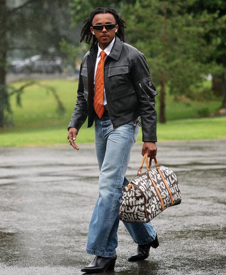 L'instant + : Jules Koundé, "le boss" de la mode chez les Bleus