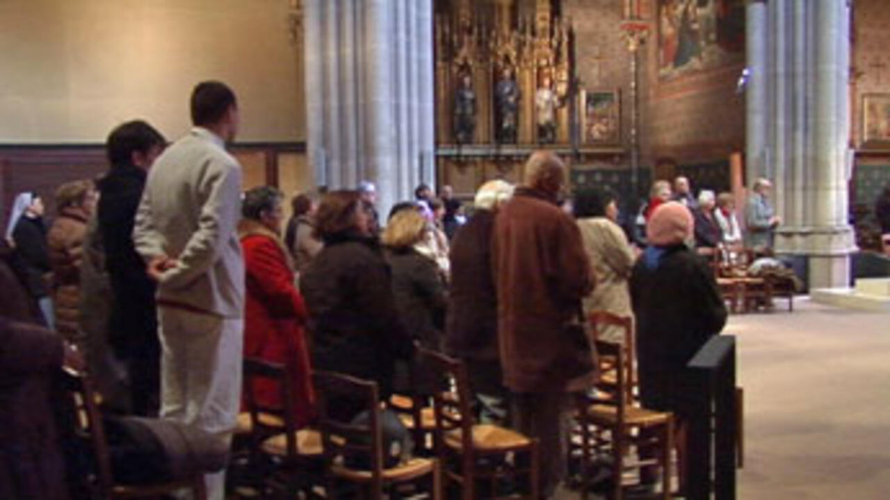 French Jesuits cheer one of their own in Vatican