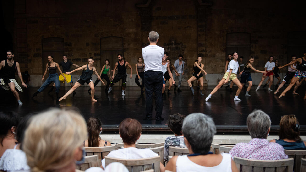 In France, performers fear final curtain despite state support to save ...