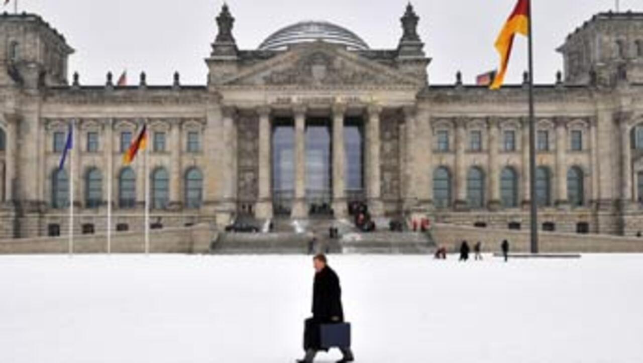 Germany adopts second stimulus package