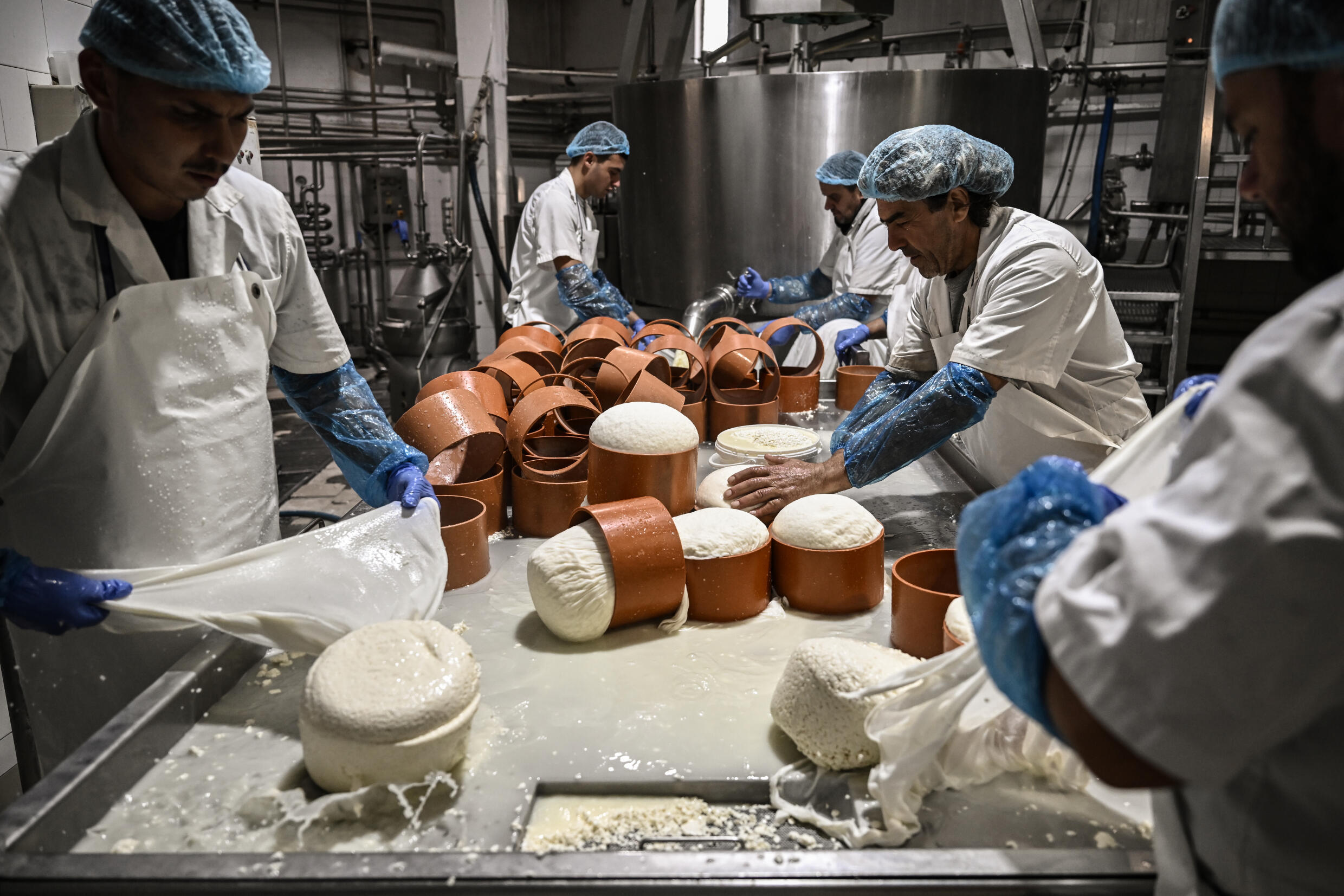 Celebrated Greek cheesemakers brought low by inflation