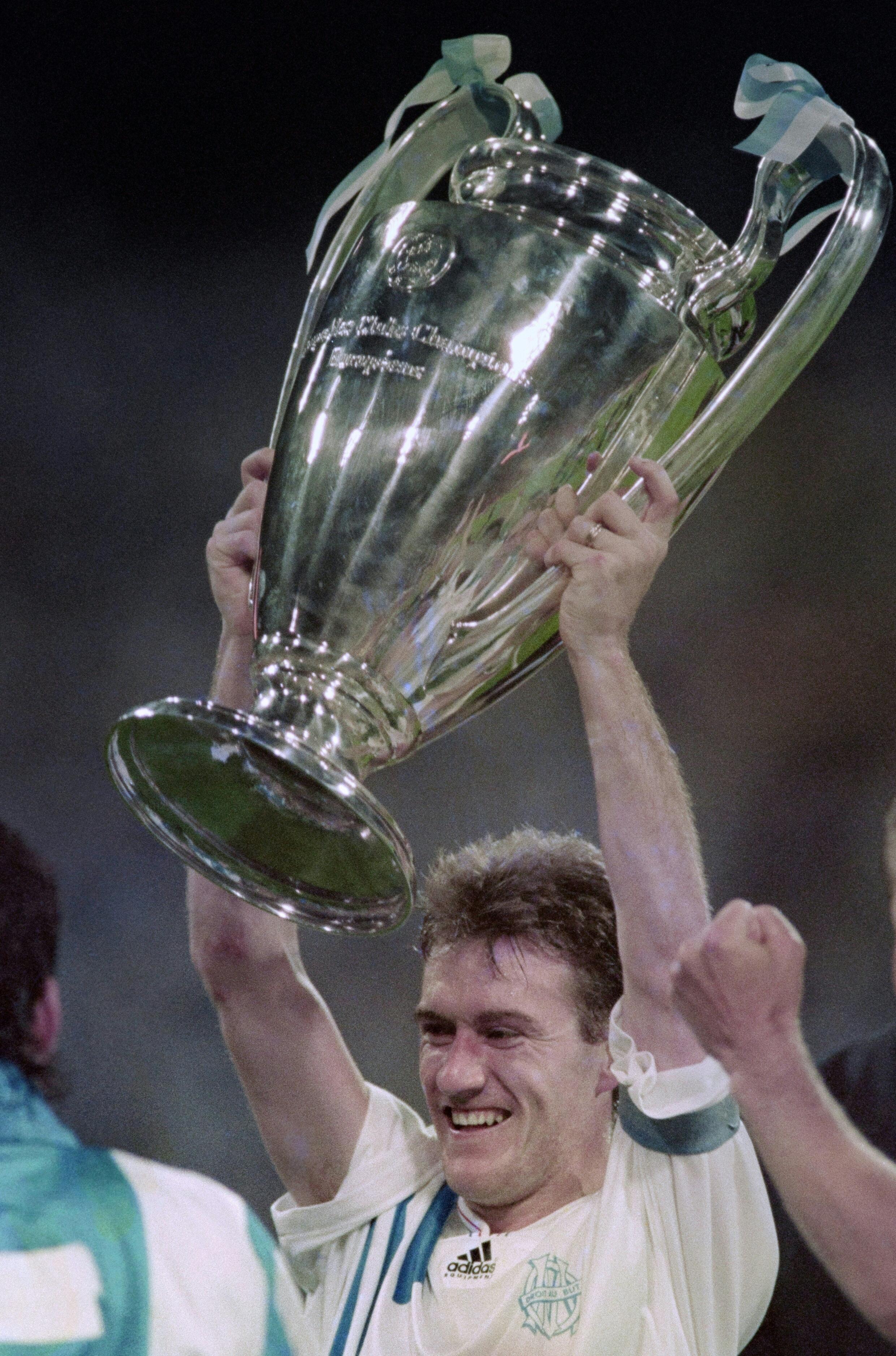 OM champion d'Europe 93: "Il y avait une force qui se dégageait", se ...