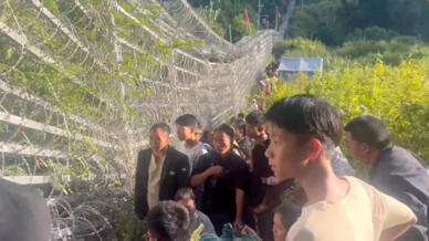 Myanmar rebels claim new ground in north as Chinese troops hold border ...