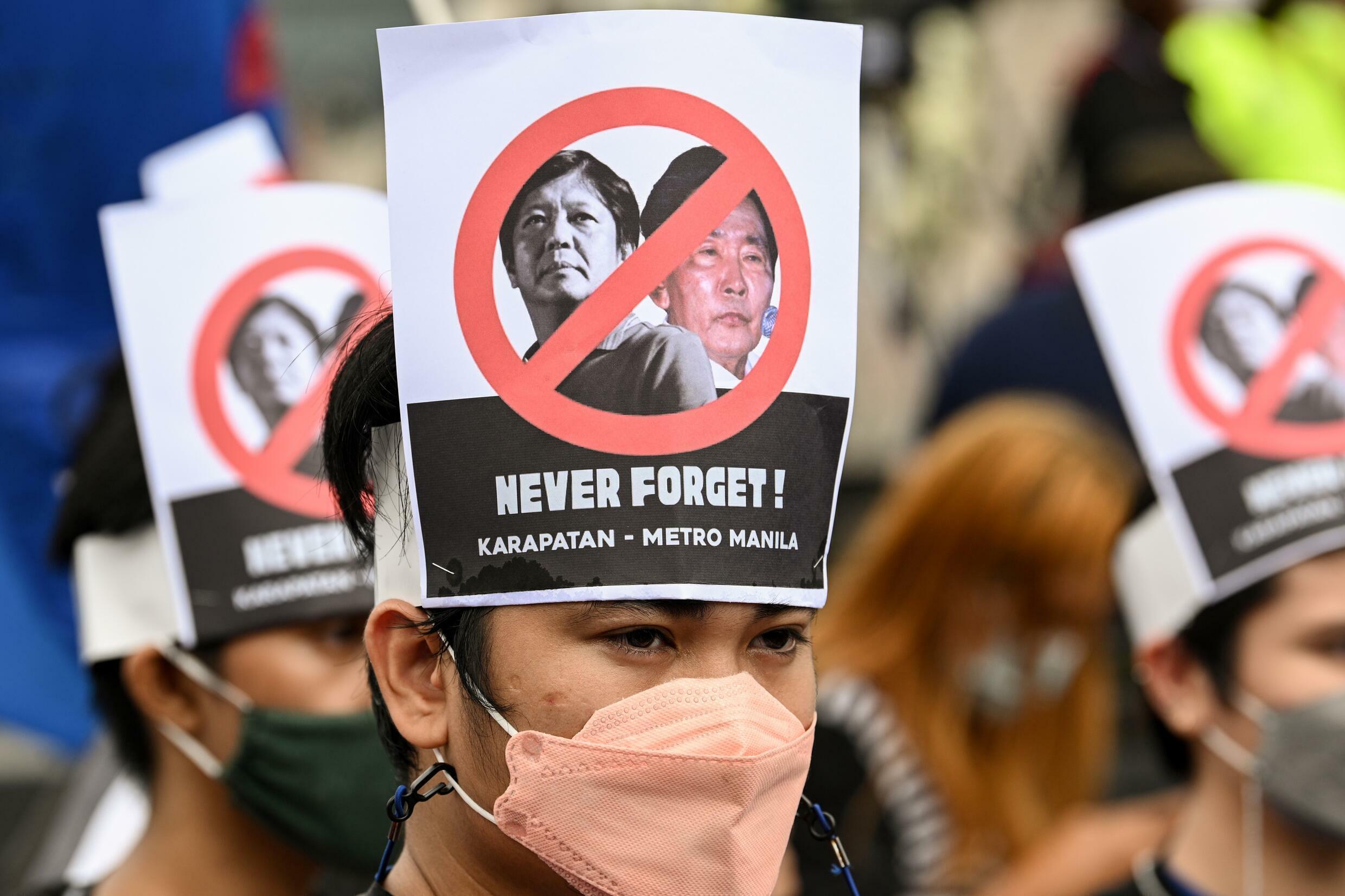Philippine bishops, protesters: no return to Marcos-style rule