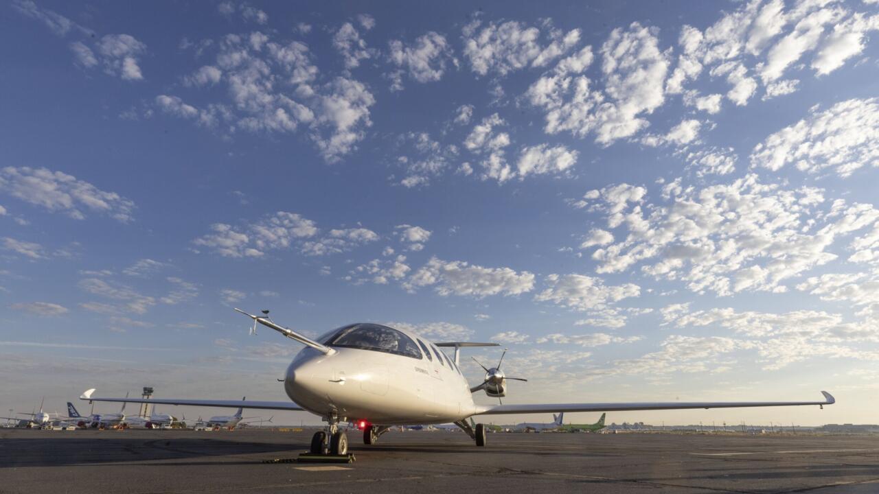 Environnement : le secteur de l'aviation promet la neutralité carbone ...