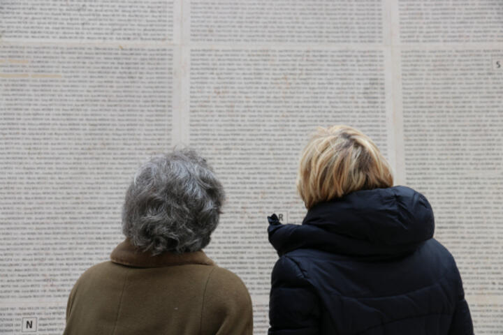 Pikovsky family reunited 75 years after the Holocaust - France 24