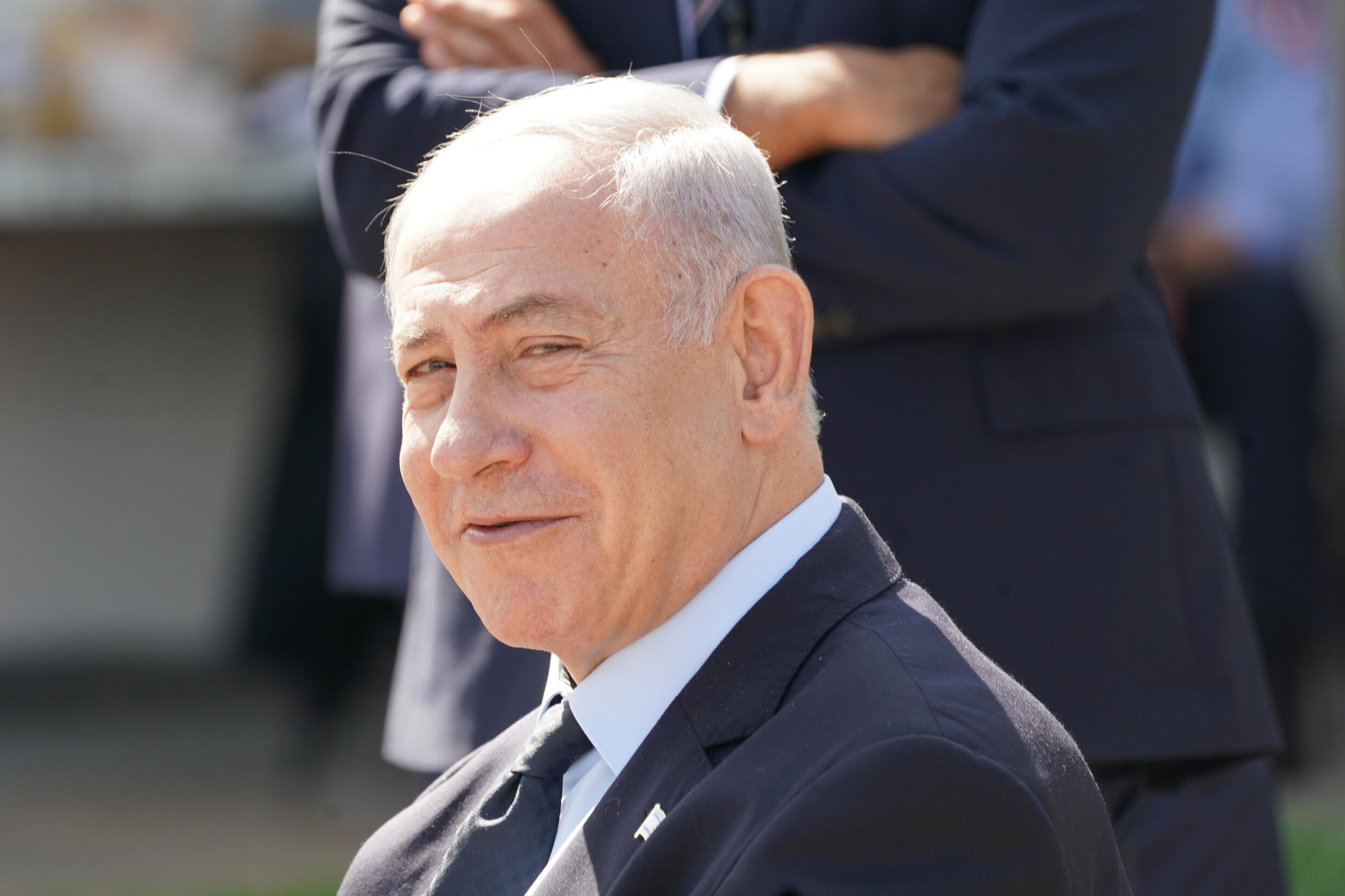 Netanyahu at UN issues 'nuclear' threat to Iran, later retracted