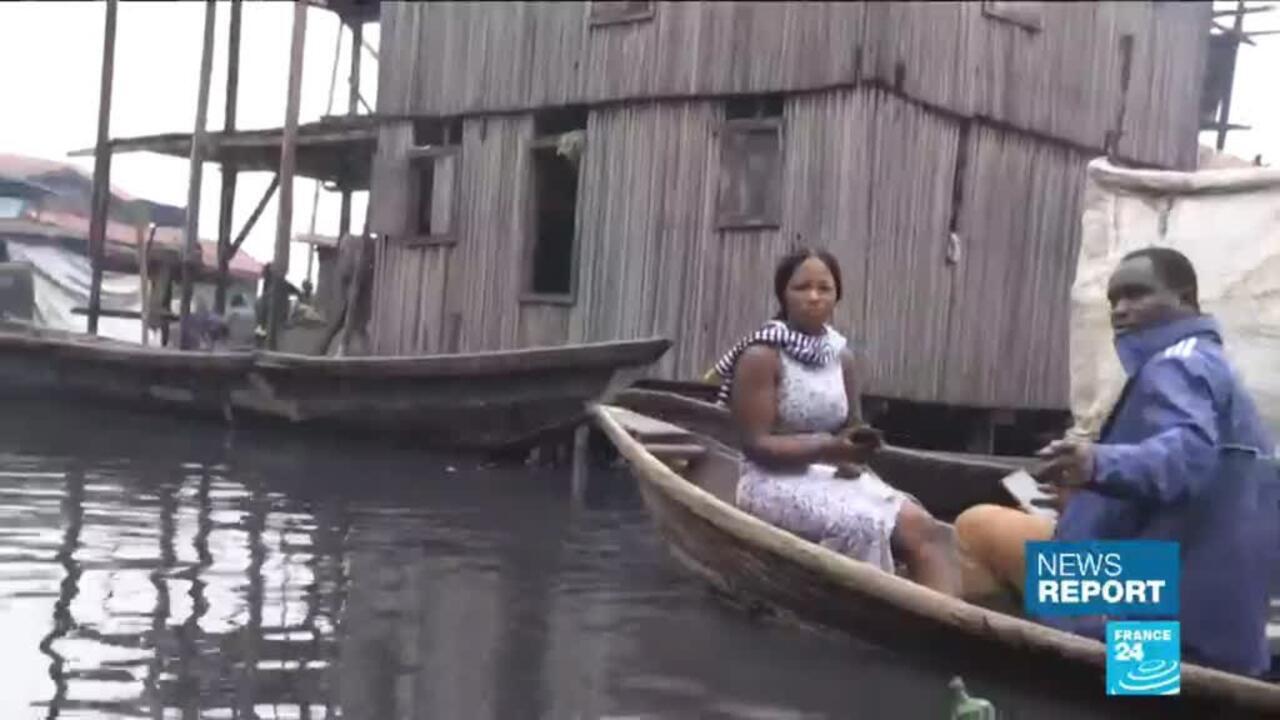 Floating slum tries to put itself on the map in Nigeria - France 24