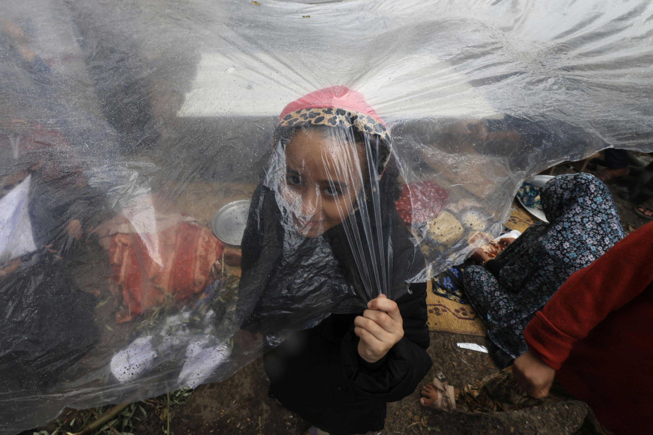 Winter rain compounds suffering of displaced Gazans