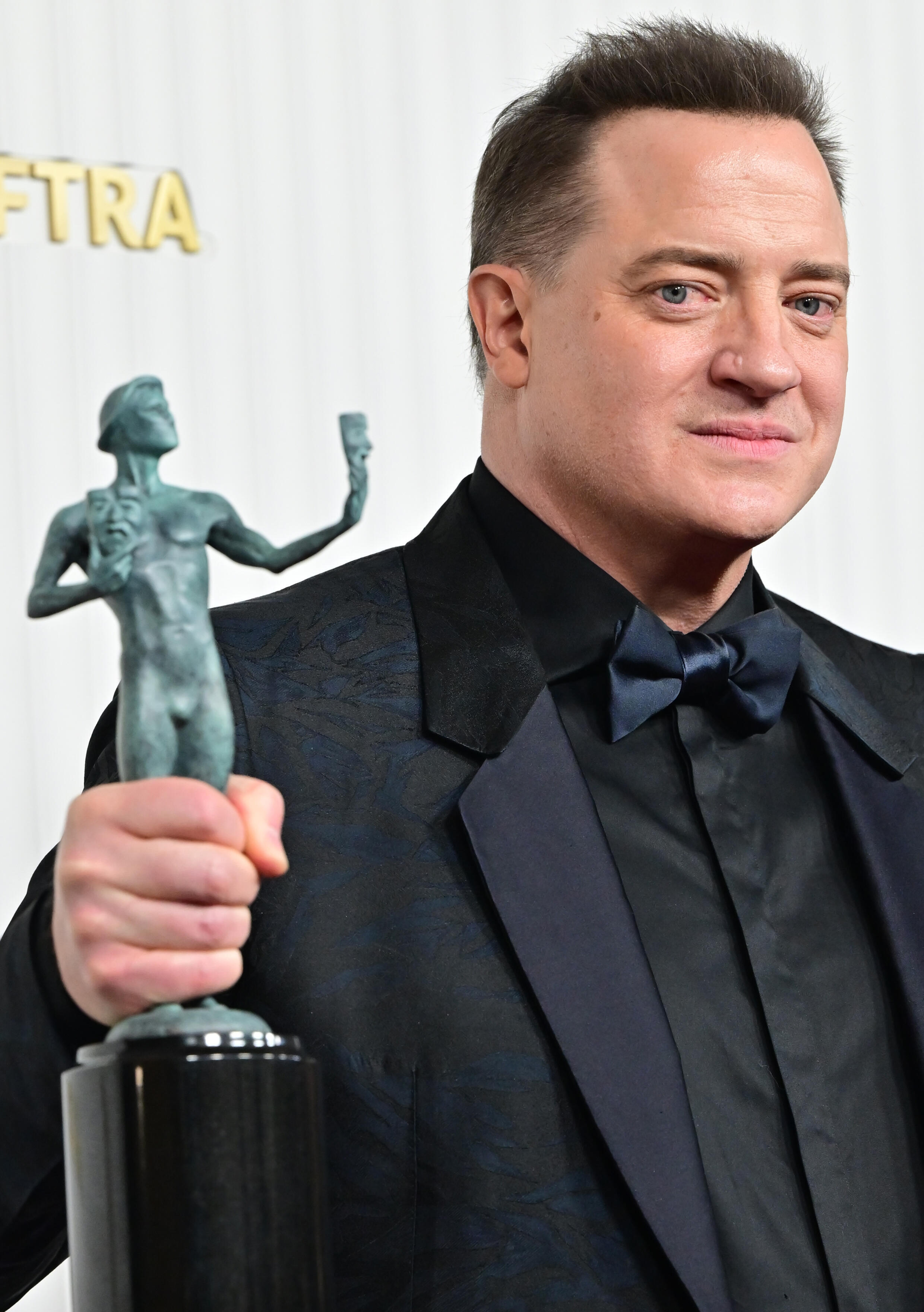 Brendan Fraser caps 'Brenaissance' with best actor Oscar win