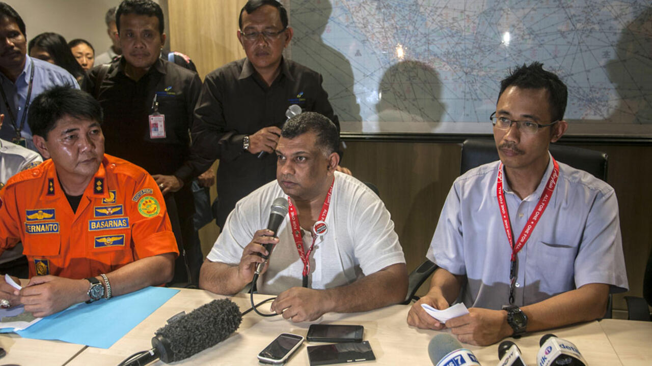 AirAsia boss faces airline’s first major crisis - France 24