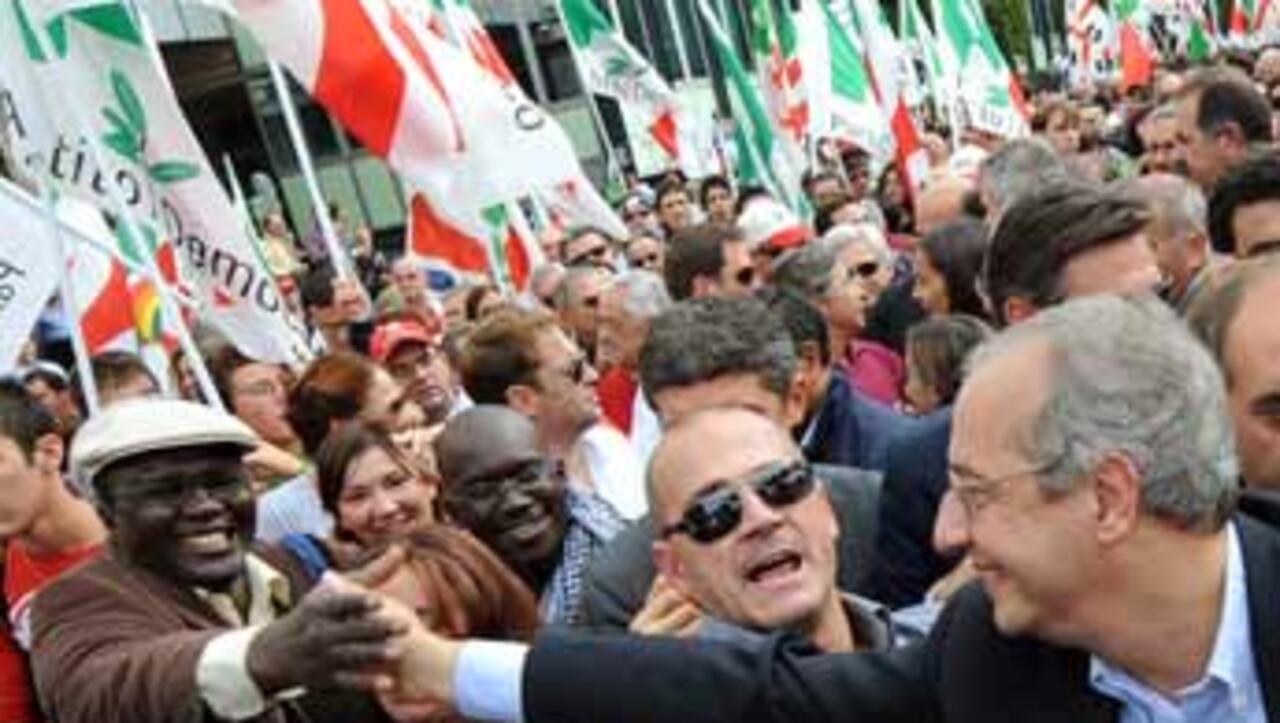 Millions turn out to protest Italian education reform