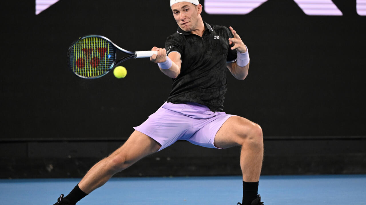 'Been a long day': Ruud through at Australian Open with 1am finish