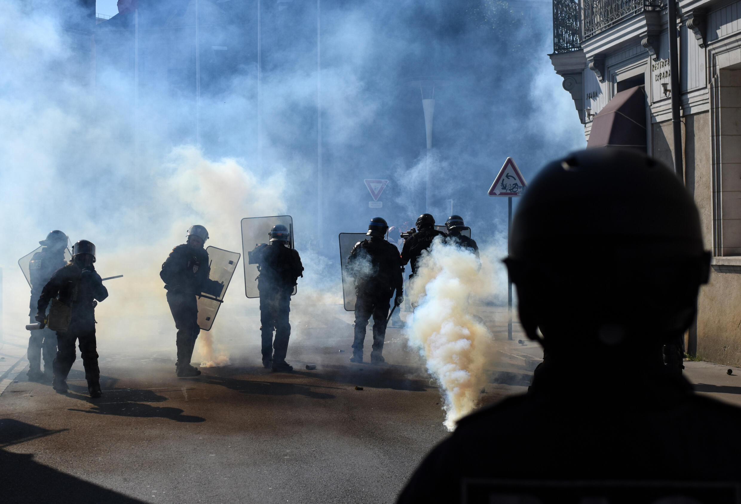 Macron lost the French left, but now needs it for victory