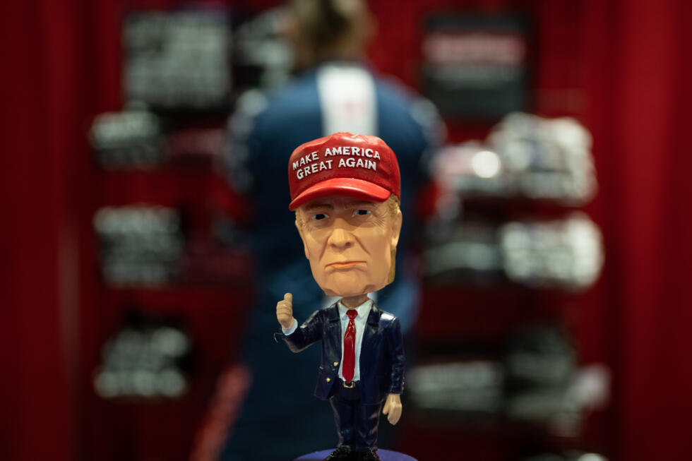 Conservatives at big US conference divided on climate change