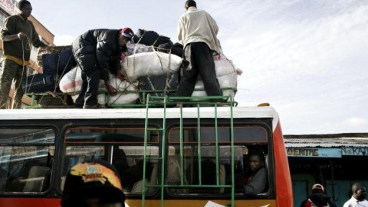 Dozens killed in Kenya bus disaster - France 24