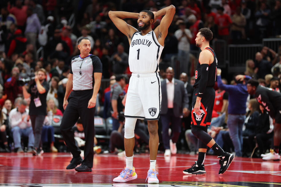 Warriors edge Thunder in dramatic style as NBA Cup tips off