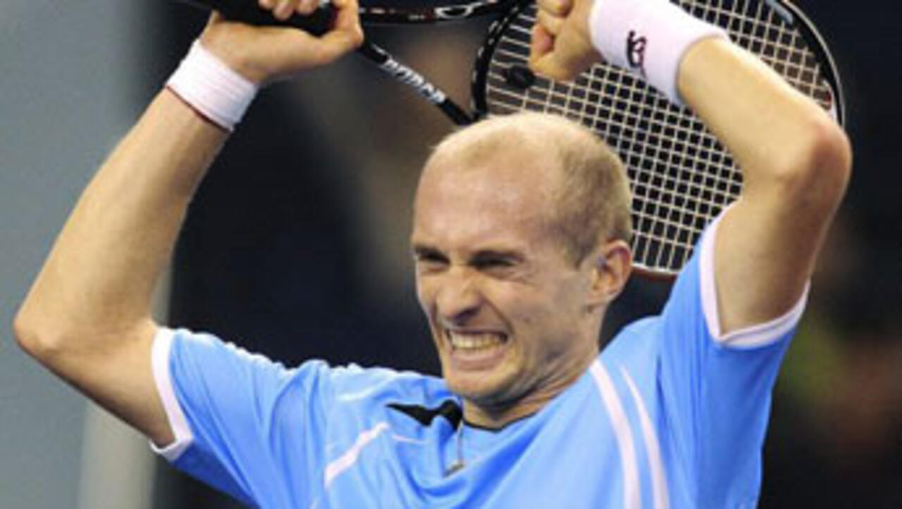 Davydenko affronte Djokovic en finale de la Masters Cup