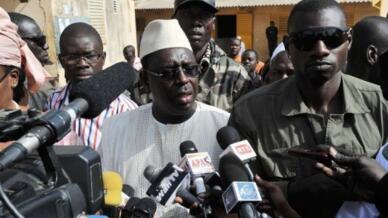 Senegal’s Sall appoints anti-graft campaigner as PM