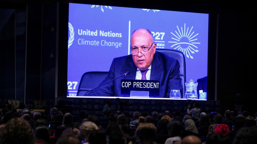 Last minute objections threaten historic UN climate deal in COP27