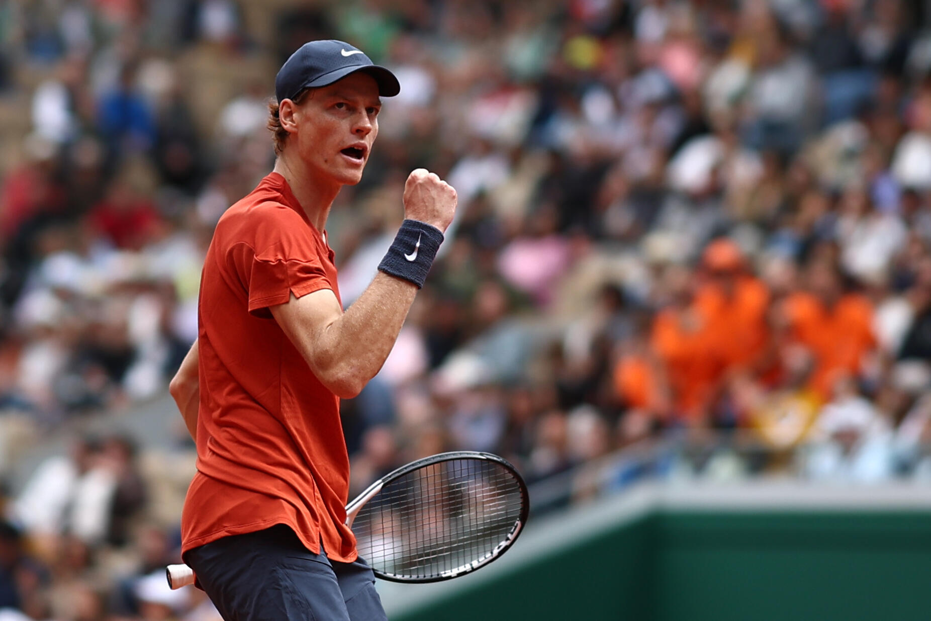 Nadal out of possible last French Open, Swiatek through